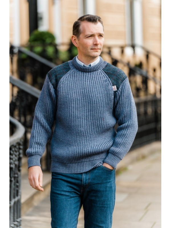 TW Kempton Gamekeeper- Chunky crew neck sweater with Harris Tweed ...