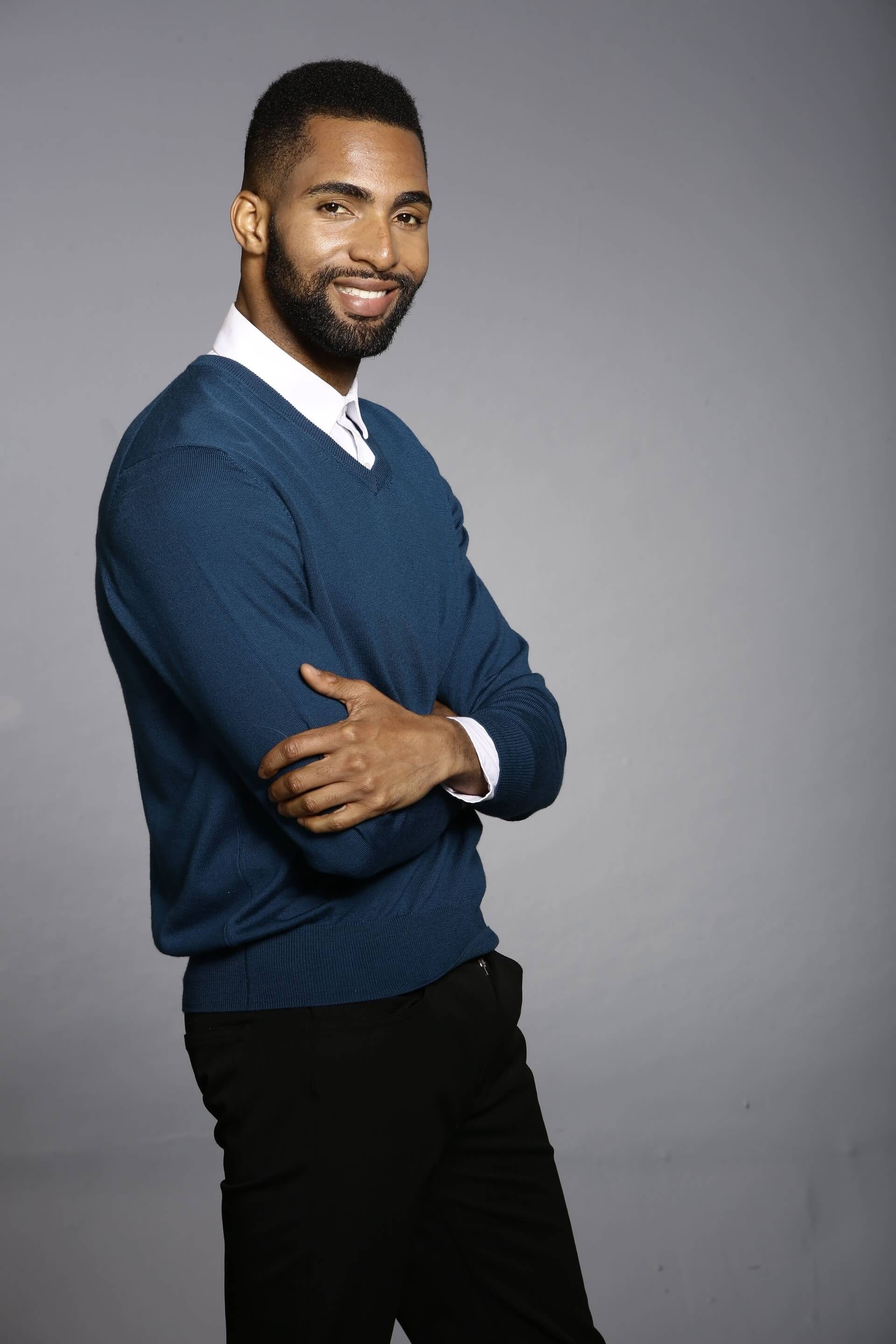 Merino Wool Sport V-Neck - Insignia Blue