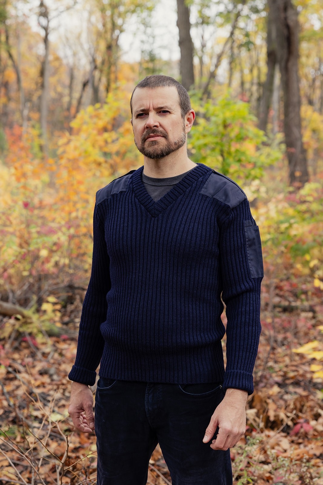 British Wool: York V-Neck British Wool Sweater With Pen Pocket, Navy Blue
